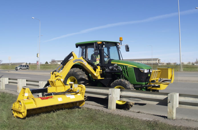 Side Mounted | Tiger Mowers